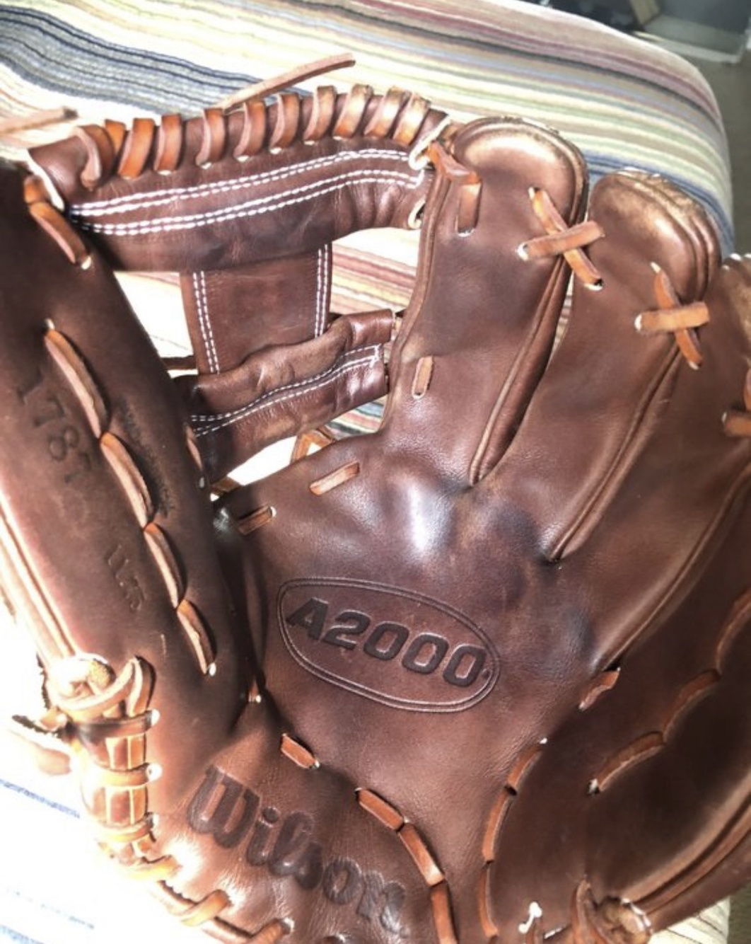 Brown High School/College Infield 11.75" A2000 Baseball Glove ...