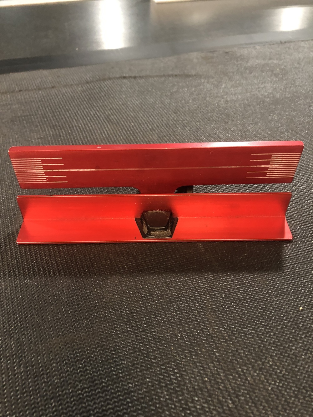 Blademaster Pro Square edge level gauge | SidelineSwap