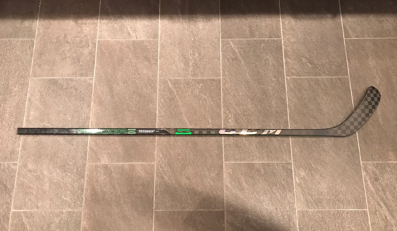 CCM Trigger 5 Pro 75 Flex P90TM Right Grip Senior Stick | SidelineSwap