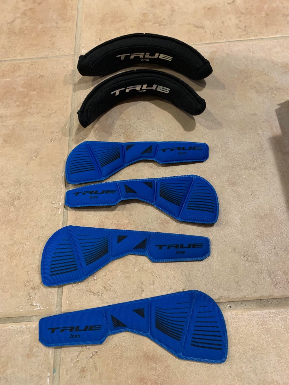 True Dynamic 9 Pro Hockey Helmet | SidelineSwap