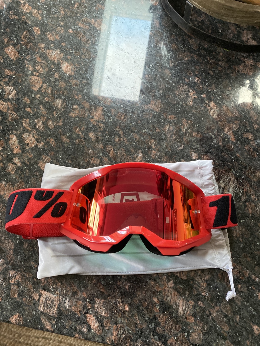 New Strata 2 100% Motocross Goggles | SidelineSwap