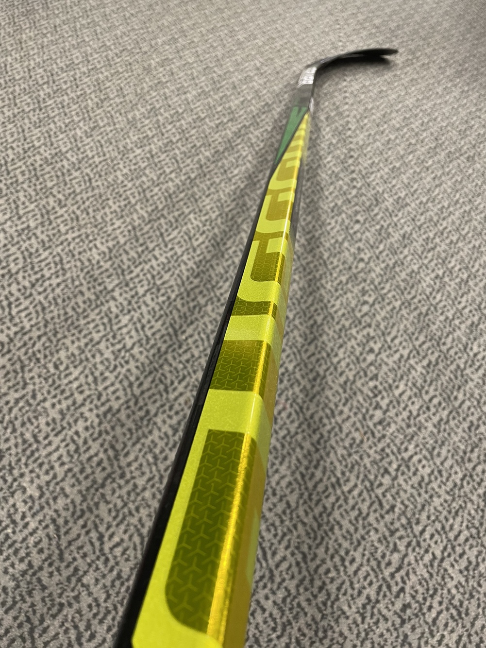 Bauer Supreme Ultra Sonic P88 curve 65 flex left hand stick | SidelineSwap