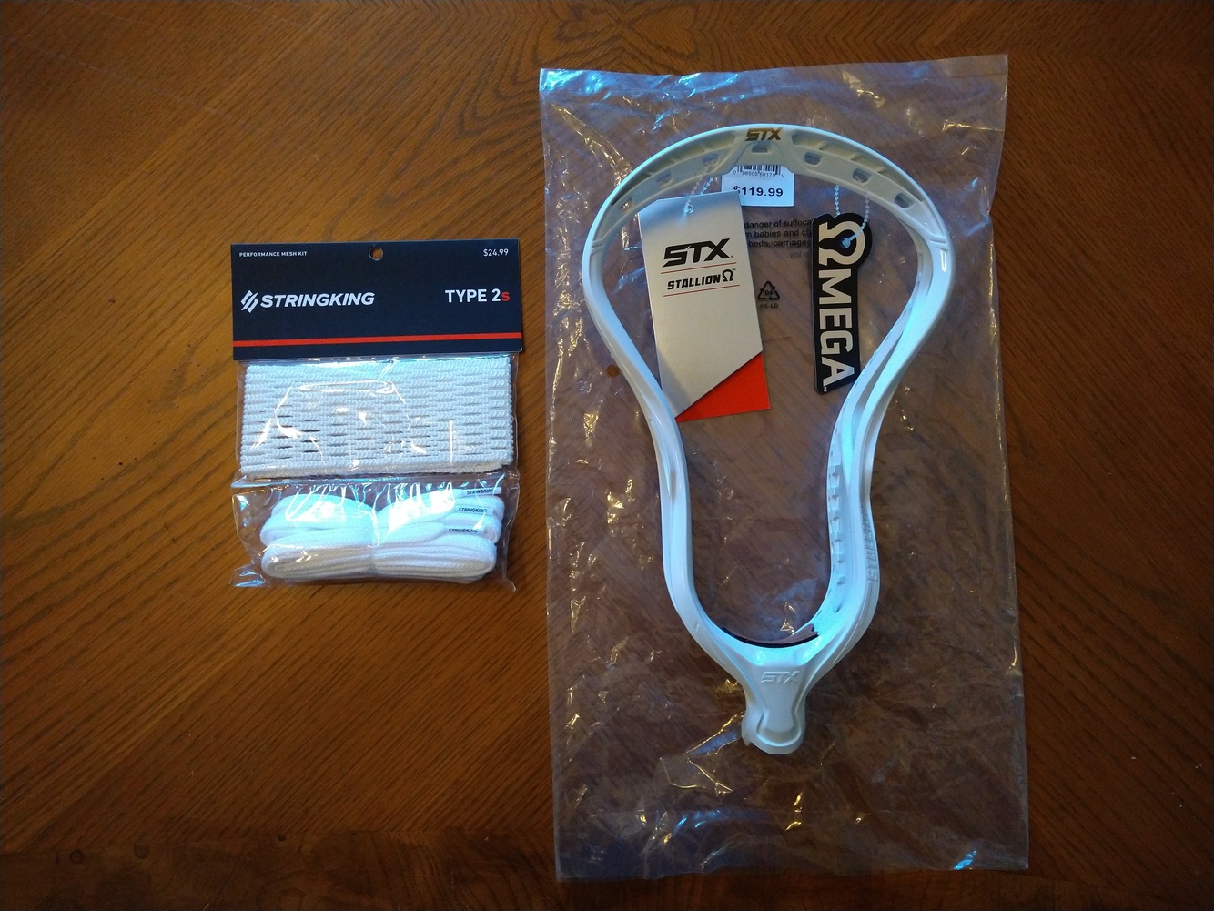 New 'White' STX Unstrung Stallion Omega Head (with stringking 2s mesh ...