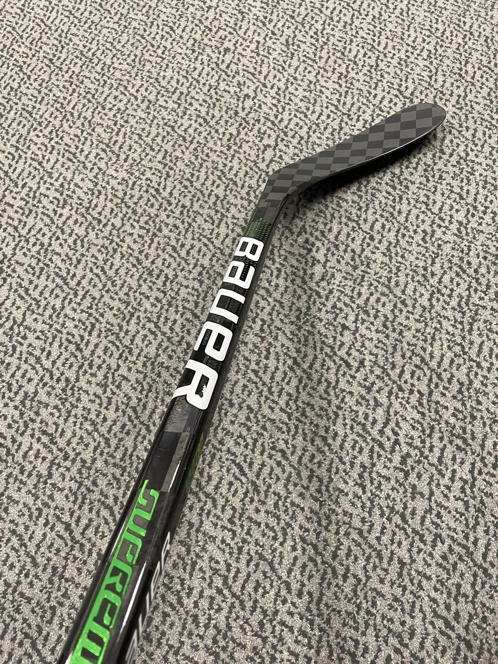 Bauer Supreme Ultra Sonic p88 curve 40 flex right hand stick | SidelineSwap