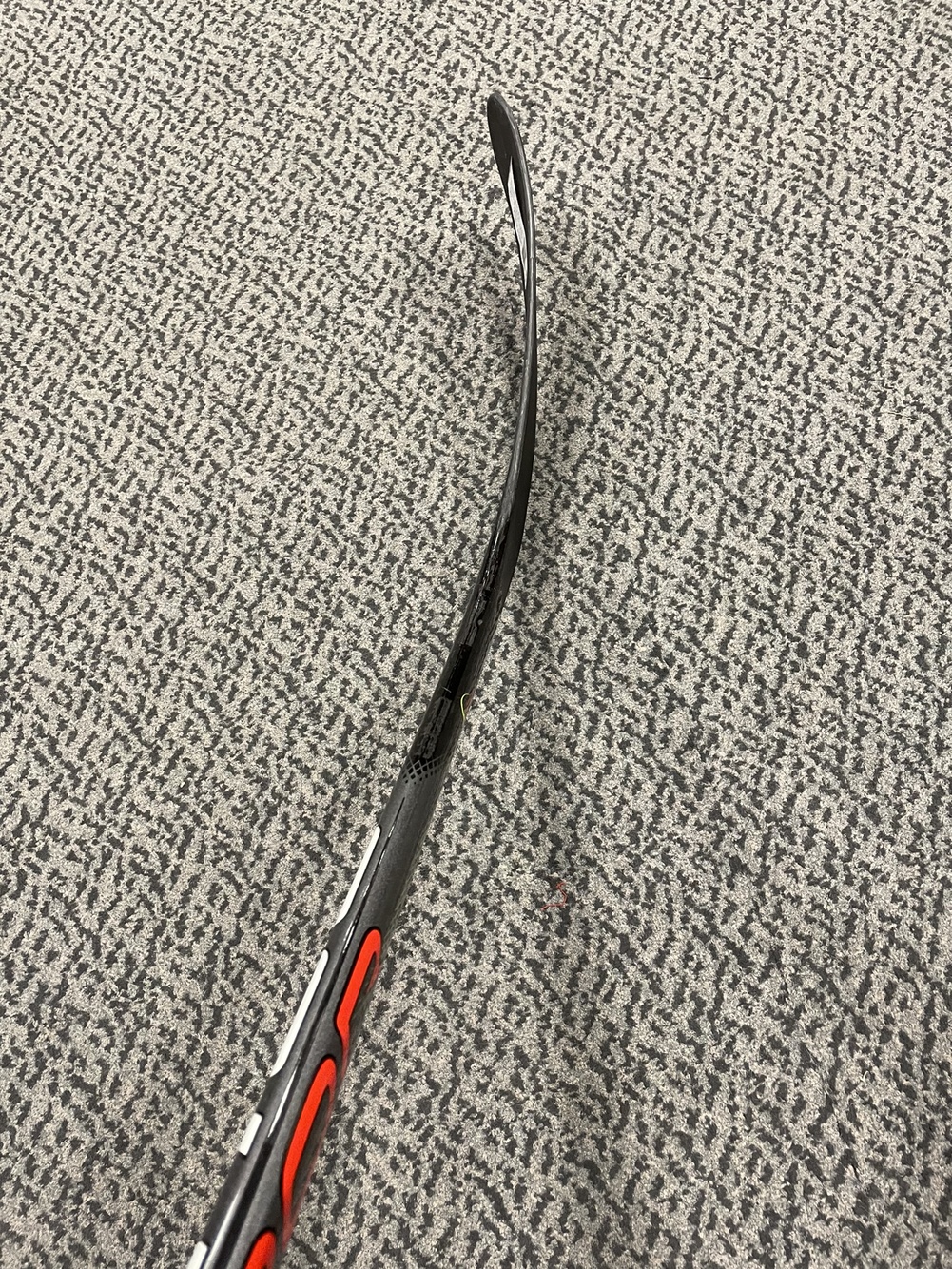 Bauer Vapor FlyLite P28 curve 87 flex right hand stick | SidelineSwap
