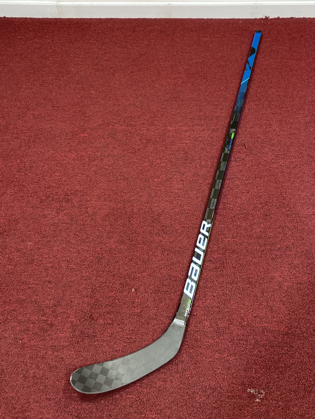 2 Pack Bauer Geo P28 65 Flex RH Pro Stock Stick Item#MNKS20 | SidelineSwap