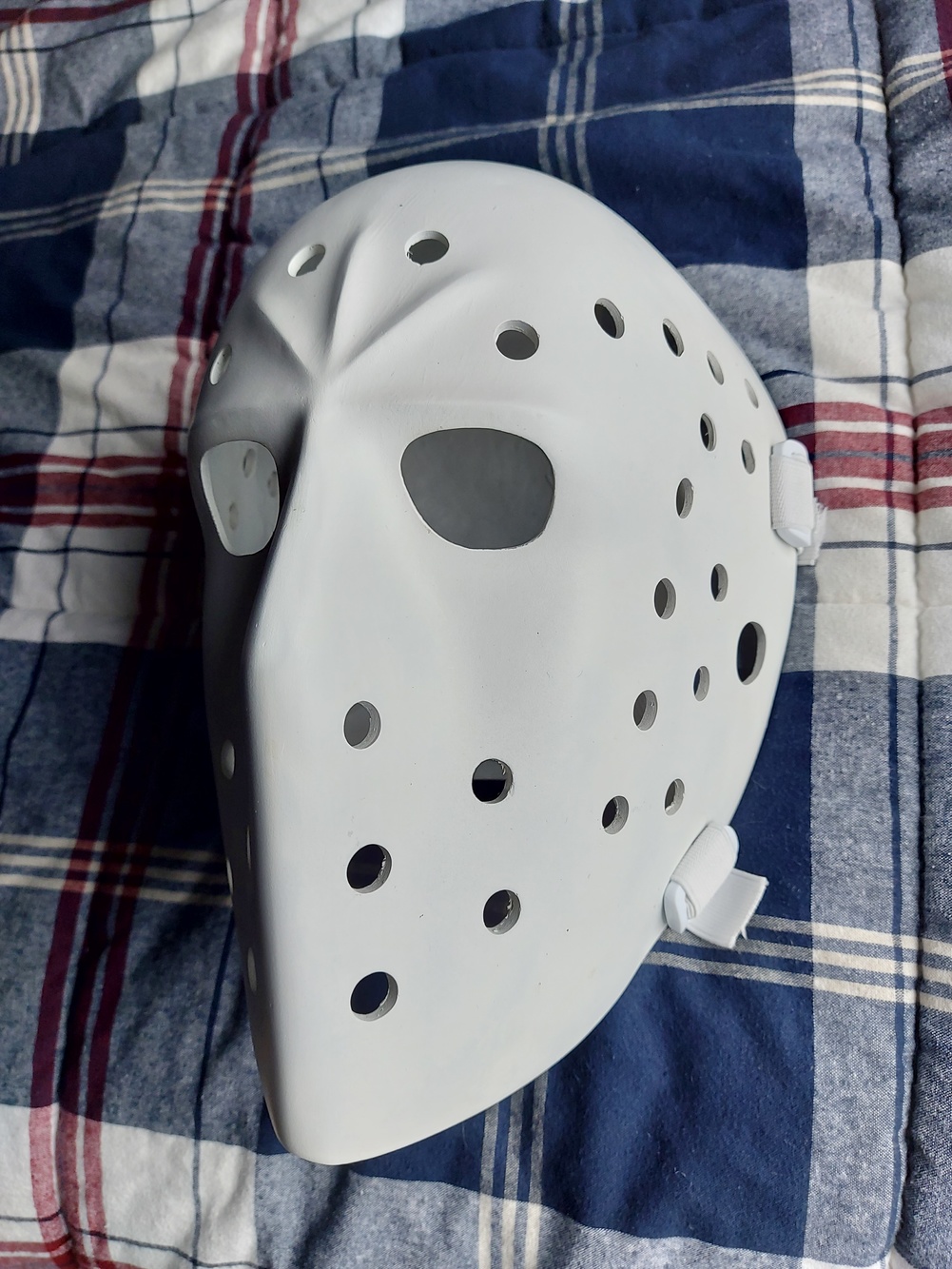 White Pelle Lindbergh Retro Style Goalie Mask | SidelineSwap