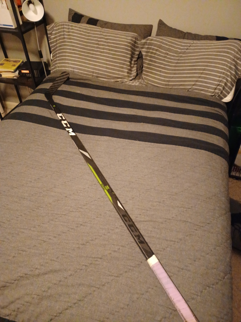 Hockey Stick New Senior CCM Right Handed RibCor 65k Mid Pattern ...