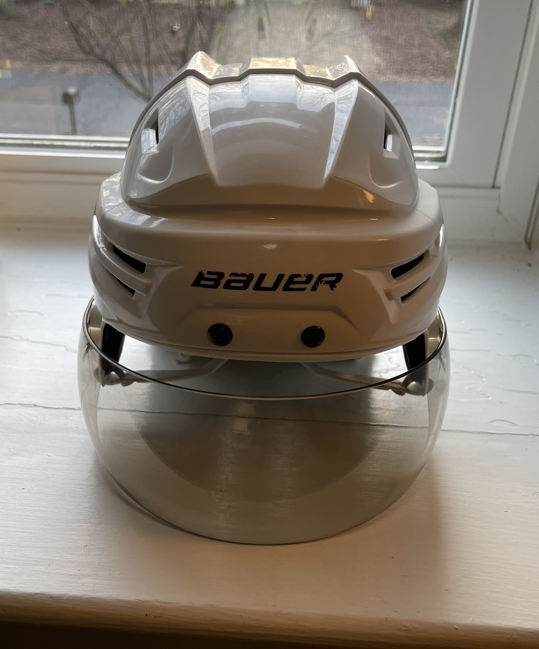 Medium Bauer Pro Stock IMS 9.0 Helmet Tinted Bauer Straight Cut Visor ...