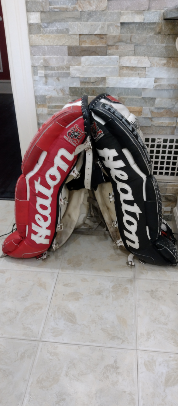 Heaton helite 4 brodeur pro style pads | SidelineSwap