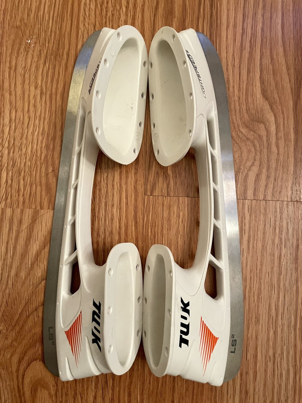 BRAND NEW Bauer TUUK LightSpeed 2 (LS2) Holders L/R with steel Runners ...