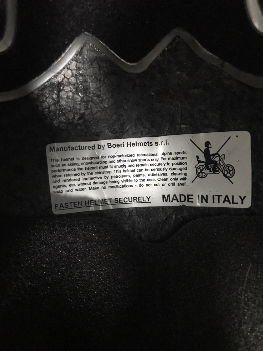 Boeri skiing/snowboarding helmet | SidelineSwap