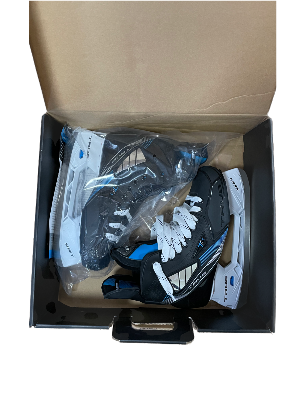 Brand New True TF7 9 R Hockey Skates | SidelineSwap