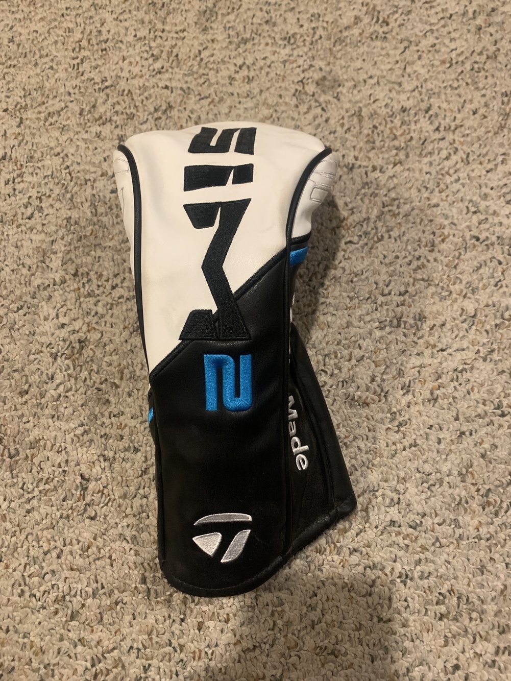 Sim 2 Driver Headcover | SidelineSwap