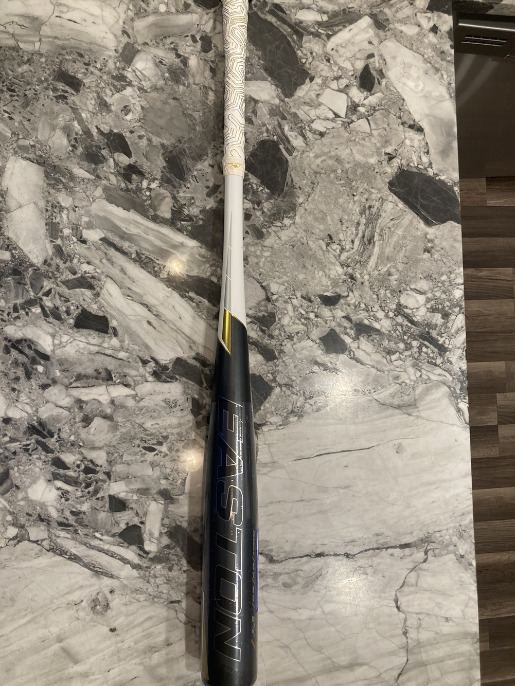 Easton Alpha 360 33/30 BBCOR (Brand New) | SidelineSwap