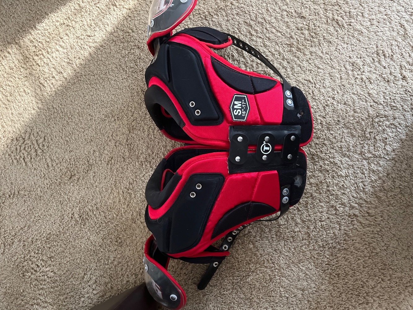 Tag Alt ii Small Football Shoulder pads | SidelineSwap