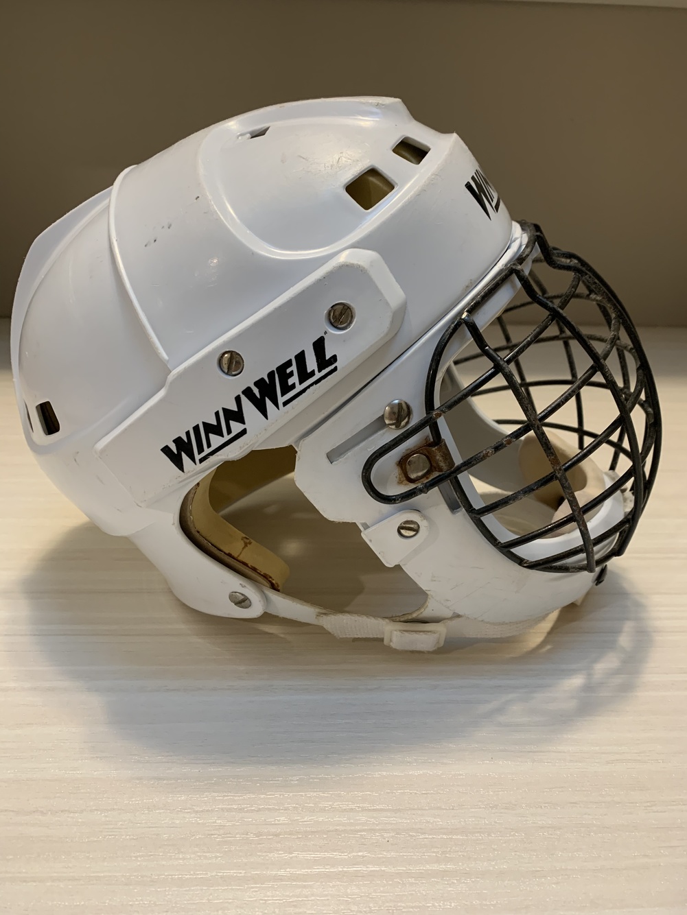 1979 Winnwell 2000 White Helmet Messier Original Cooper SK2000 made in ...