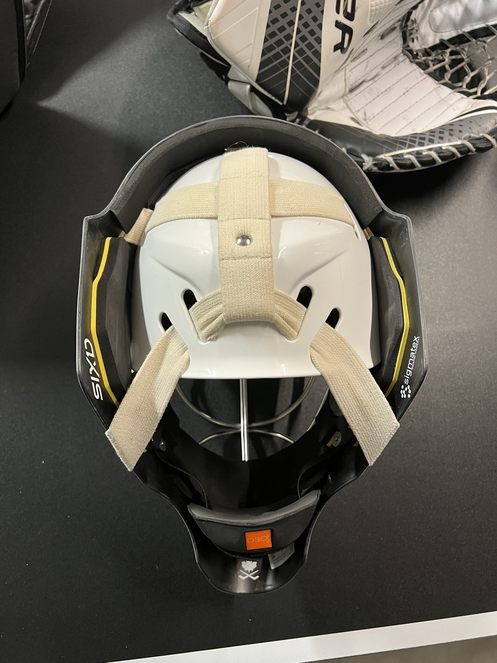 LIKE NEW CCM AXIS PRO MASK SR LARGE | SidelineSwap