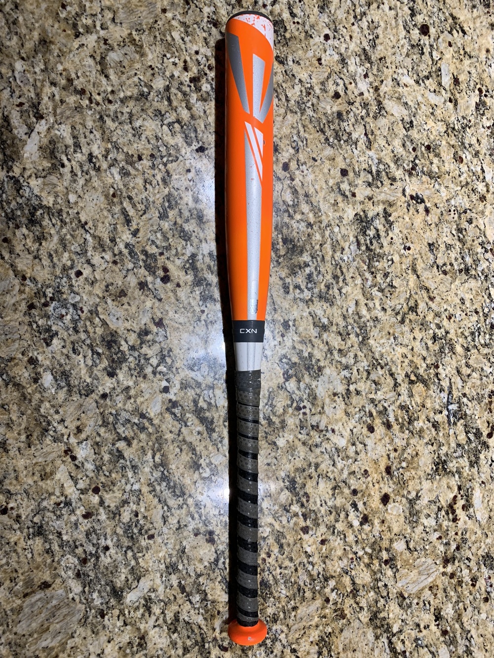INCREDIBLY RARE SIZE!!! ORANGE BOMBER BAT!! Easton Mako 28/17 (-11 ...