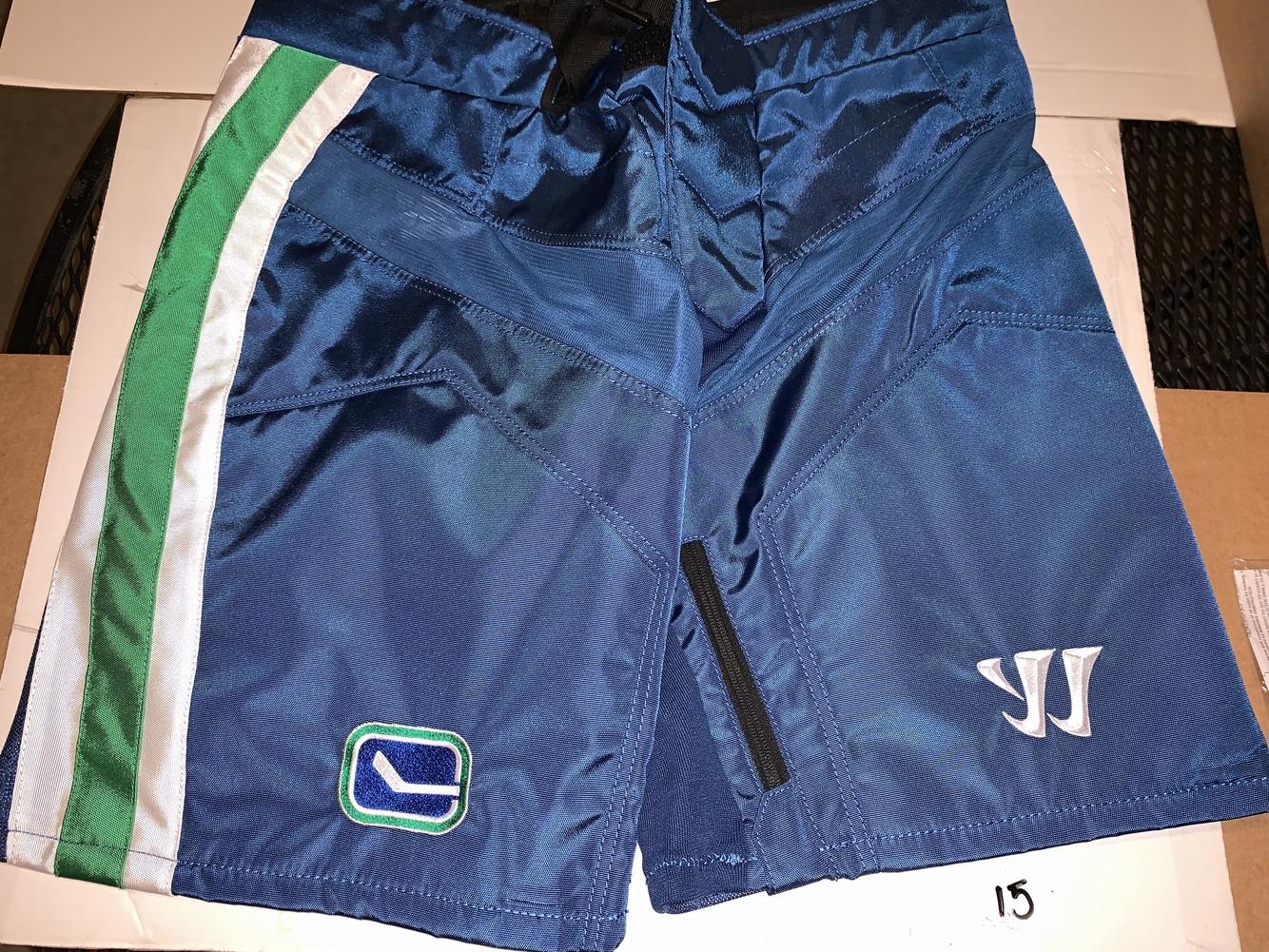 Vancouver Canucks Girdle Shell New Large Warrior Dynasty Pro Stock ...