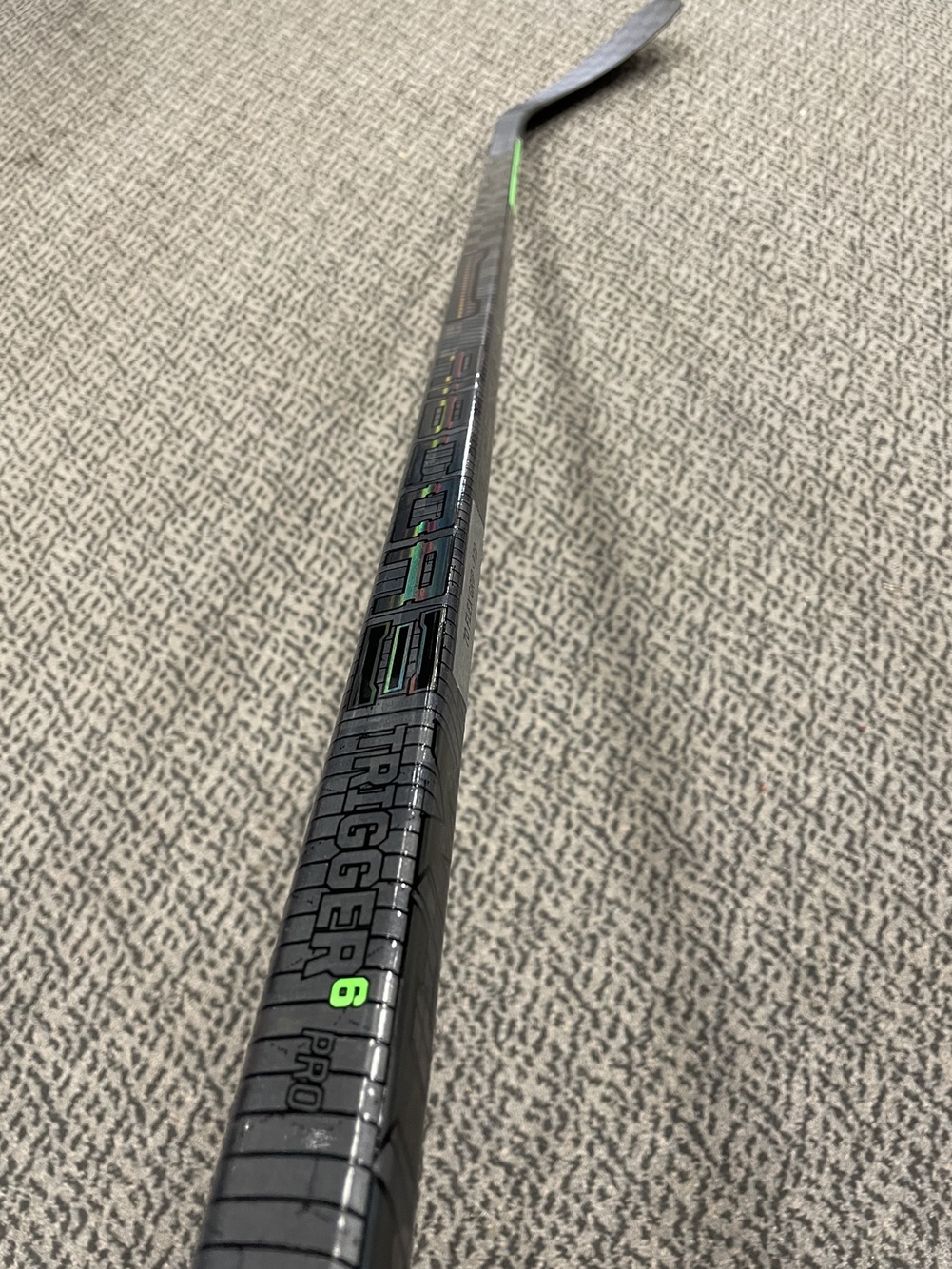 CCM Trigger 6 Pro 70 Flex P29 curve right hand stick | SidelineSwap