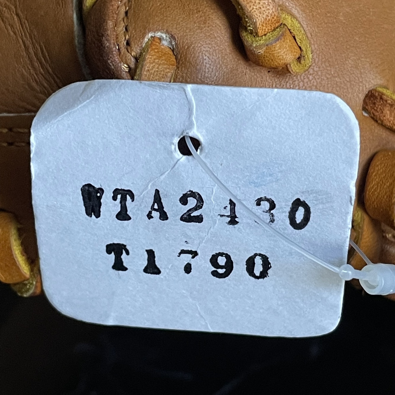 New Wilson A2000 1790 Saddle Tan Pro Issue 34" Catcher's Mitt - FREE SHIPPING | SidelineSwap