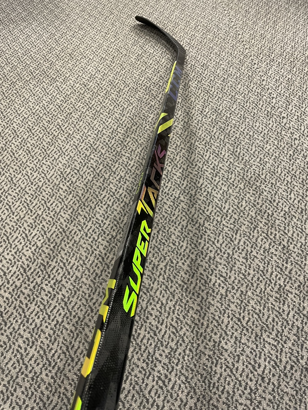 CCM AS4 Pro P28 curve 75 flex right hand stick | SidelineSwap