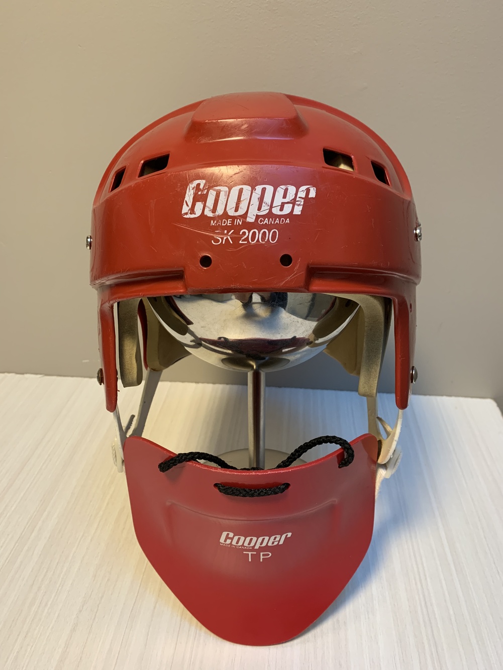 1980 Red Cooper SK 2000 Used Helmet & Cooper TP for SK2000 Goalie Combo ...