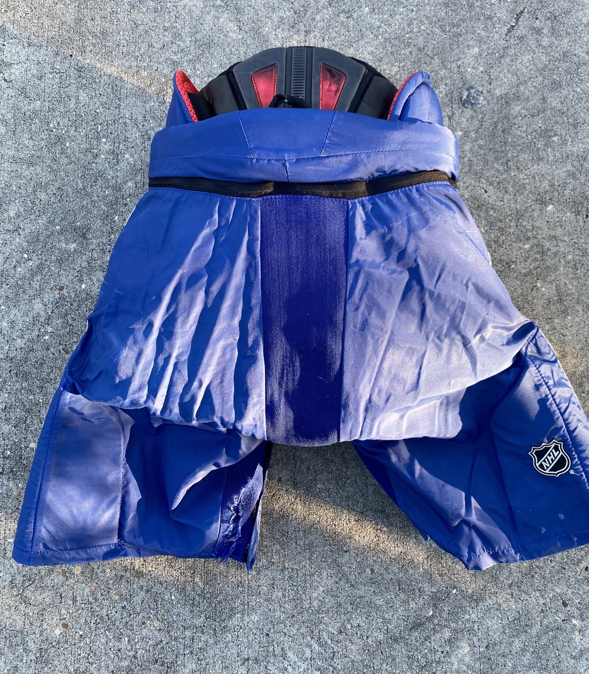 CCM HP45 Pro Stock Hockey Pants Blue Large Canucks 7688 | SidelineSwap