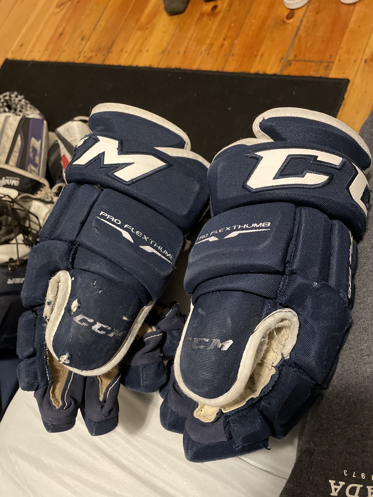 CCM 14" Tacks 4 Roll Pro Gloves | SidelineSwap