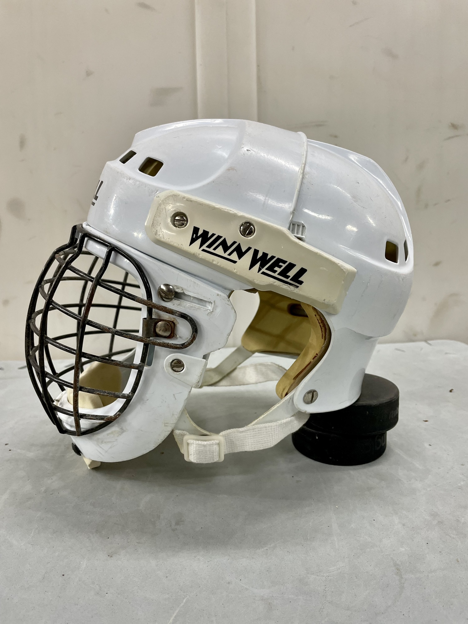 Extremely Rare Vintage WinnWell (SK2000) Combo Hockey Helmet Messier ...