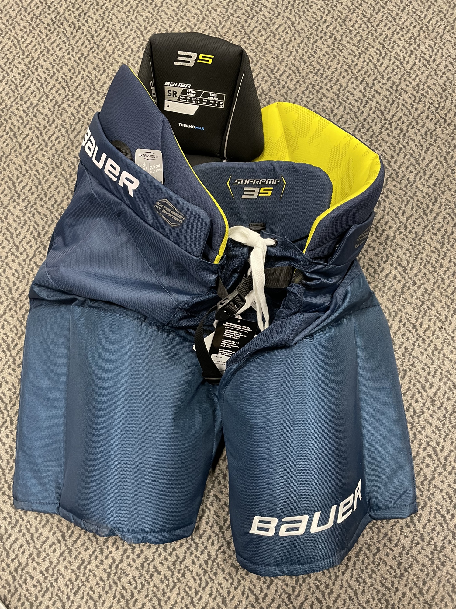 Bauer 3S Navy Senior XL Breezers | SidelineSwap