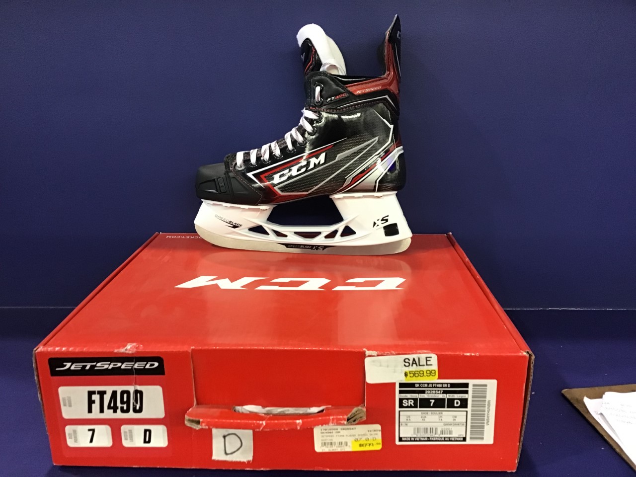 Senior New CCM JetSpeed FT490 Hockey Skates Regular Width Size 7 ...