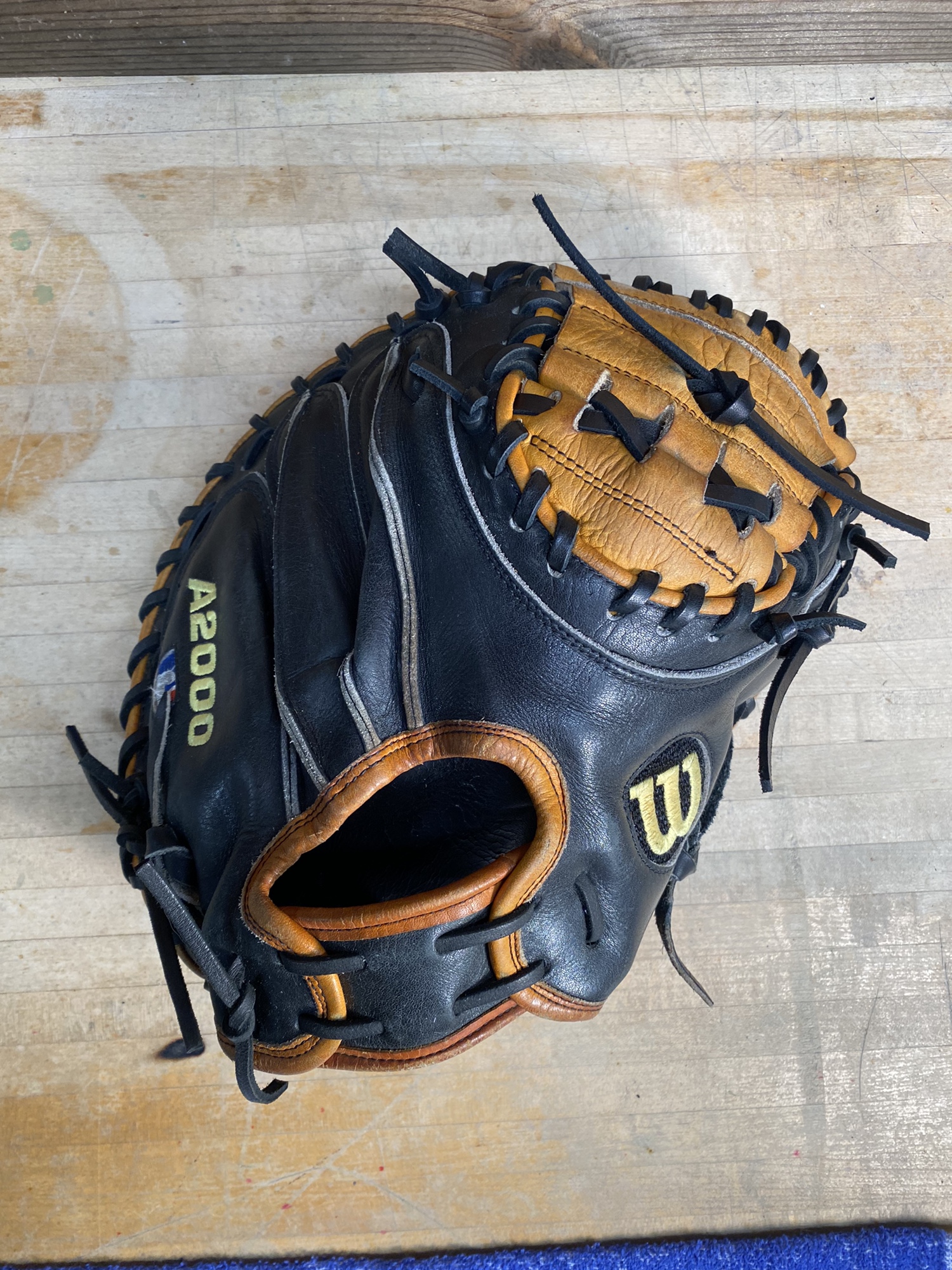 Wilson A2000, 32.5" Pudge - Made In Japan | SidelineSwap