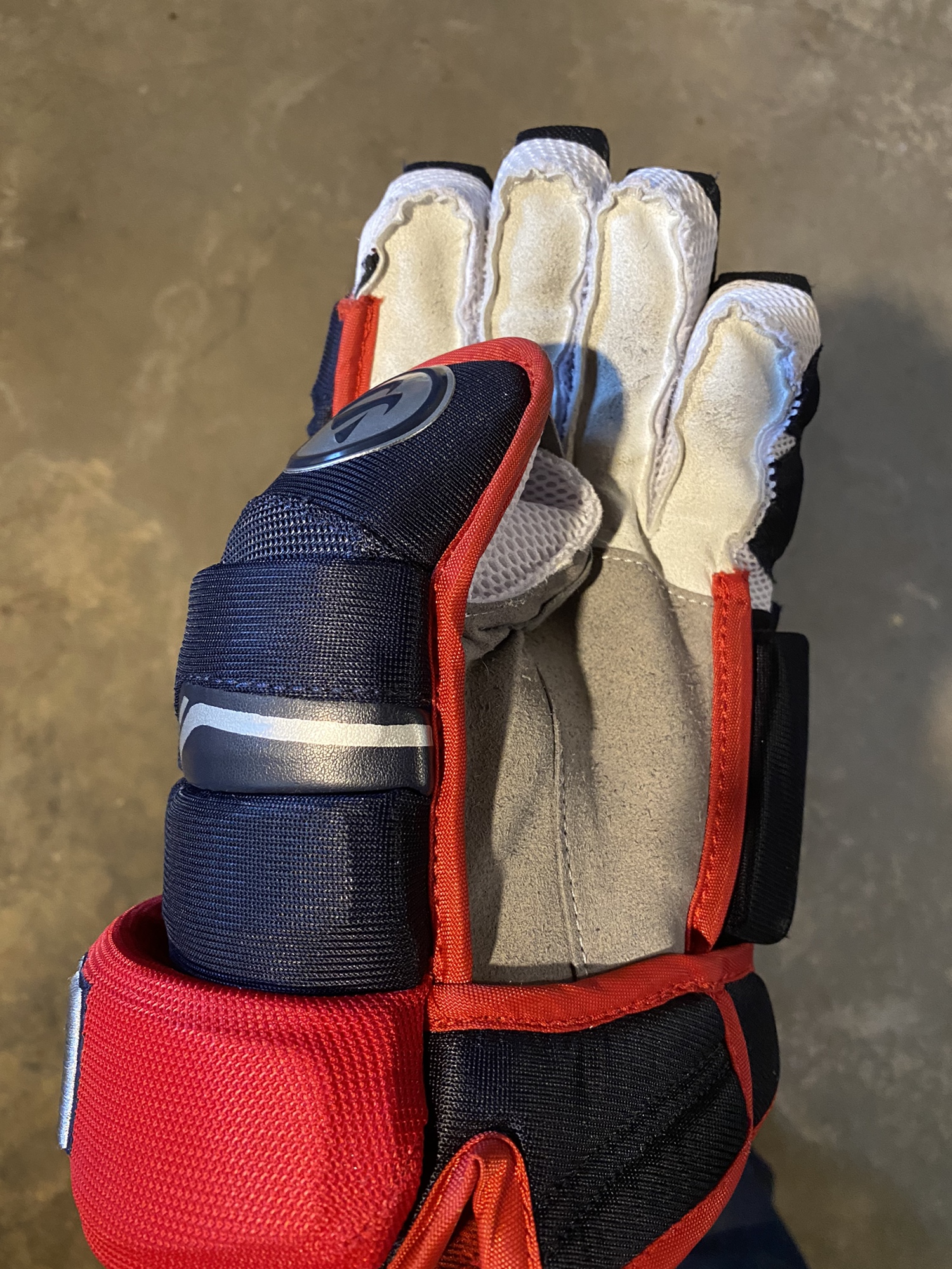 Warrior 14" Pro Stock Alpha QX Gloves | SidelineSwap