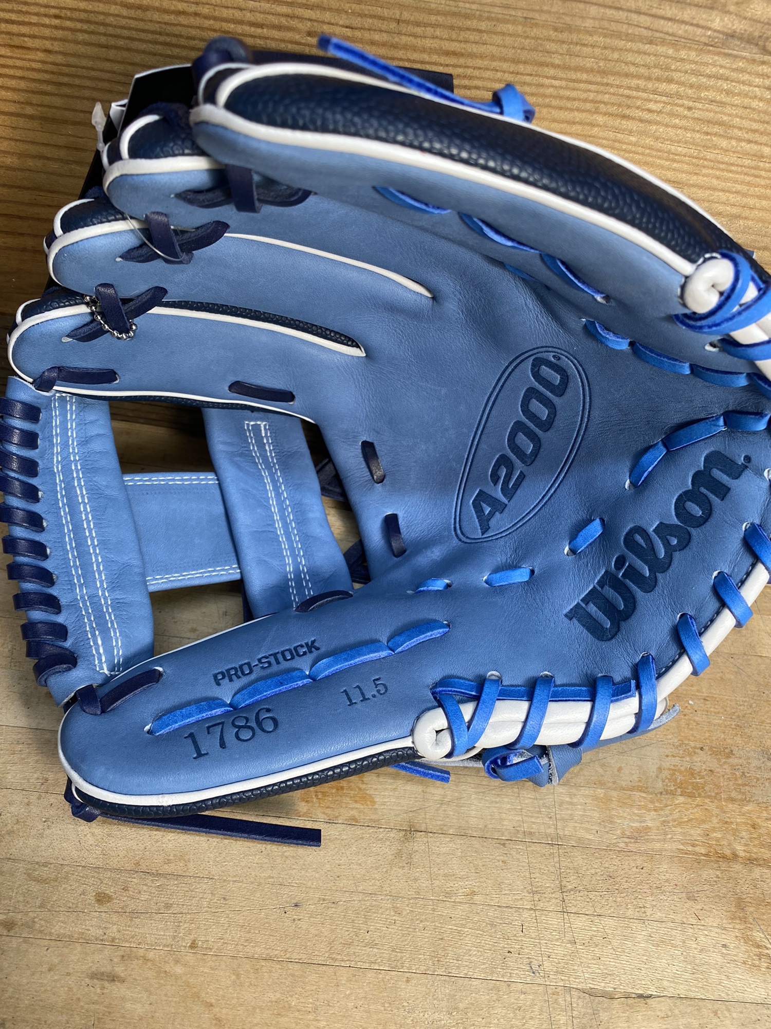 Wilson A2000 1786 11.5" Jan 22 Glove Of The Month | SidelineSwap