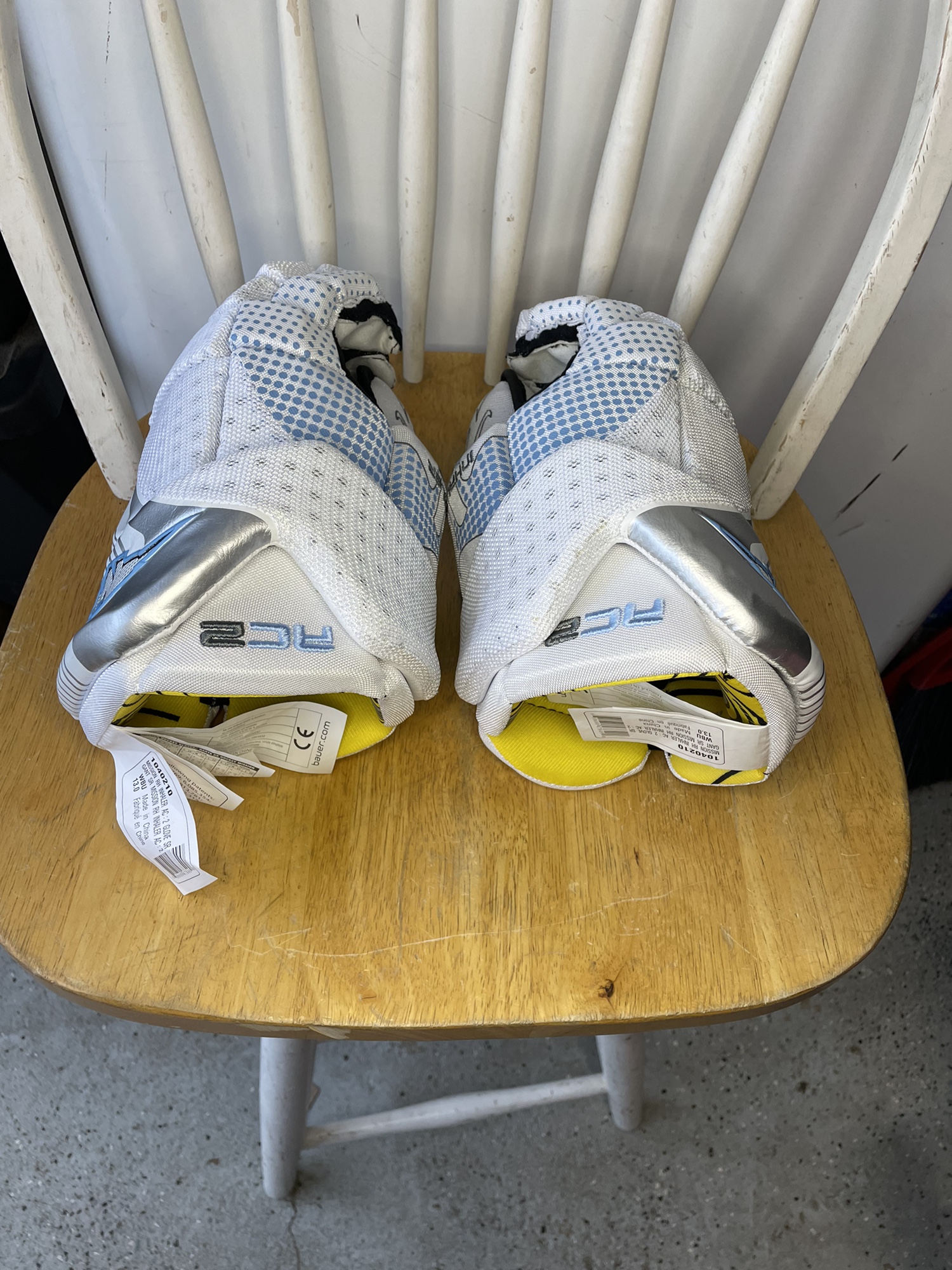 Mission Inhaler AC2 gloves | SidelineSwap
