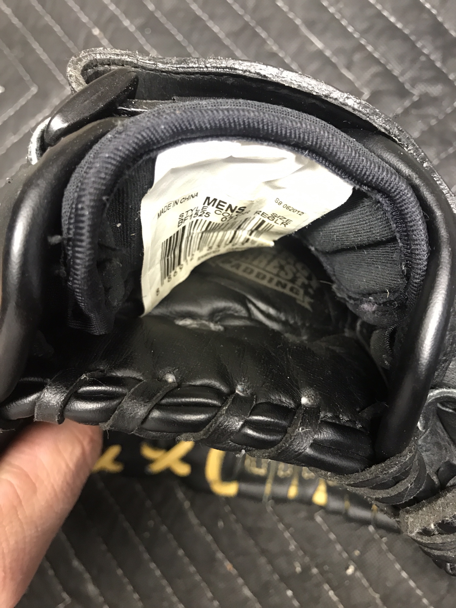 Nike Infield 11" Diamond Elite Edge Baseball Glove | SidelineSwap