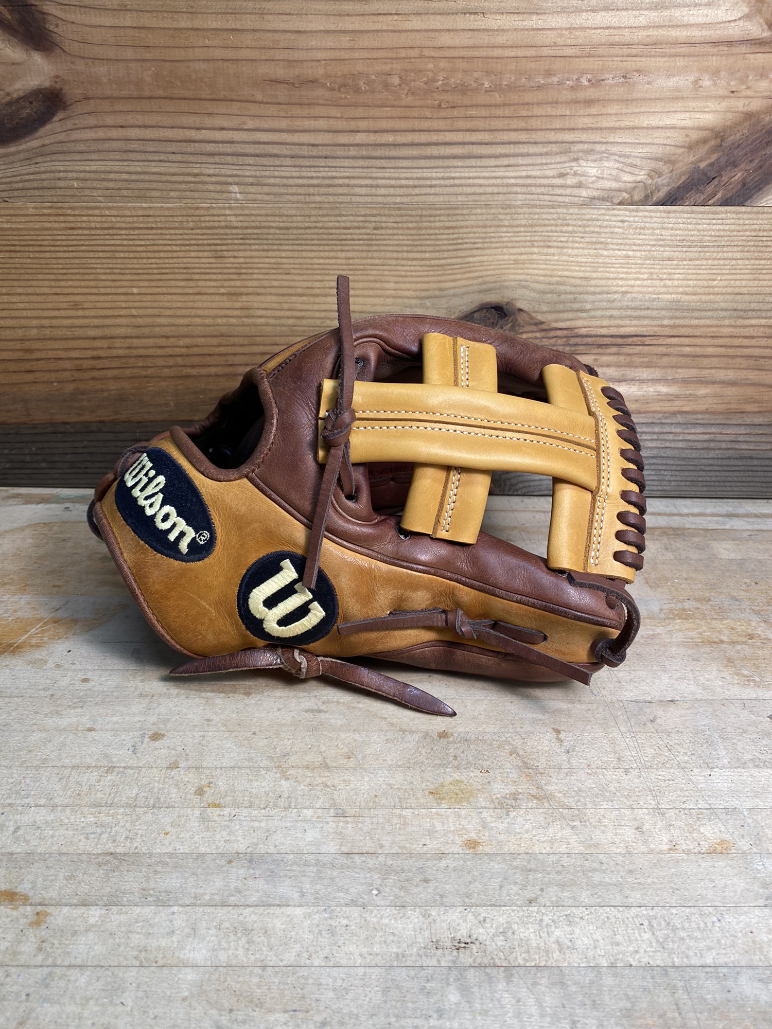 Wilson A2K, 11.5” DP15 Web Swapped | SidelineSwap