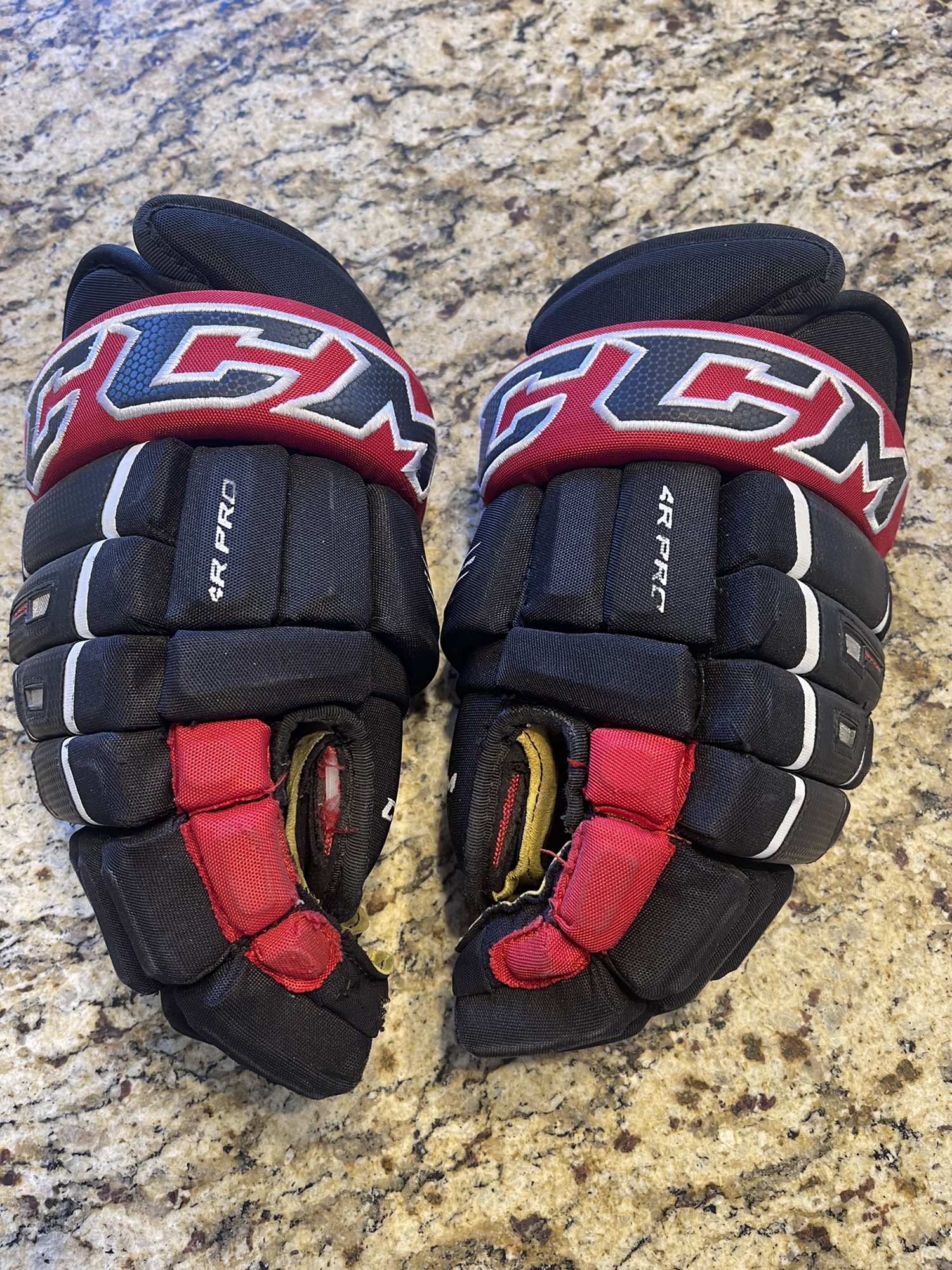 CCM 4R Pro Gloves | SidelineSwap