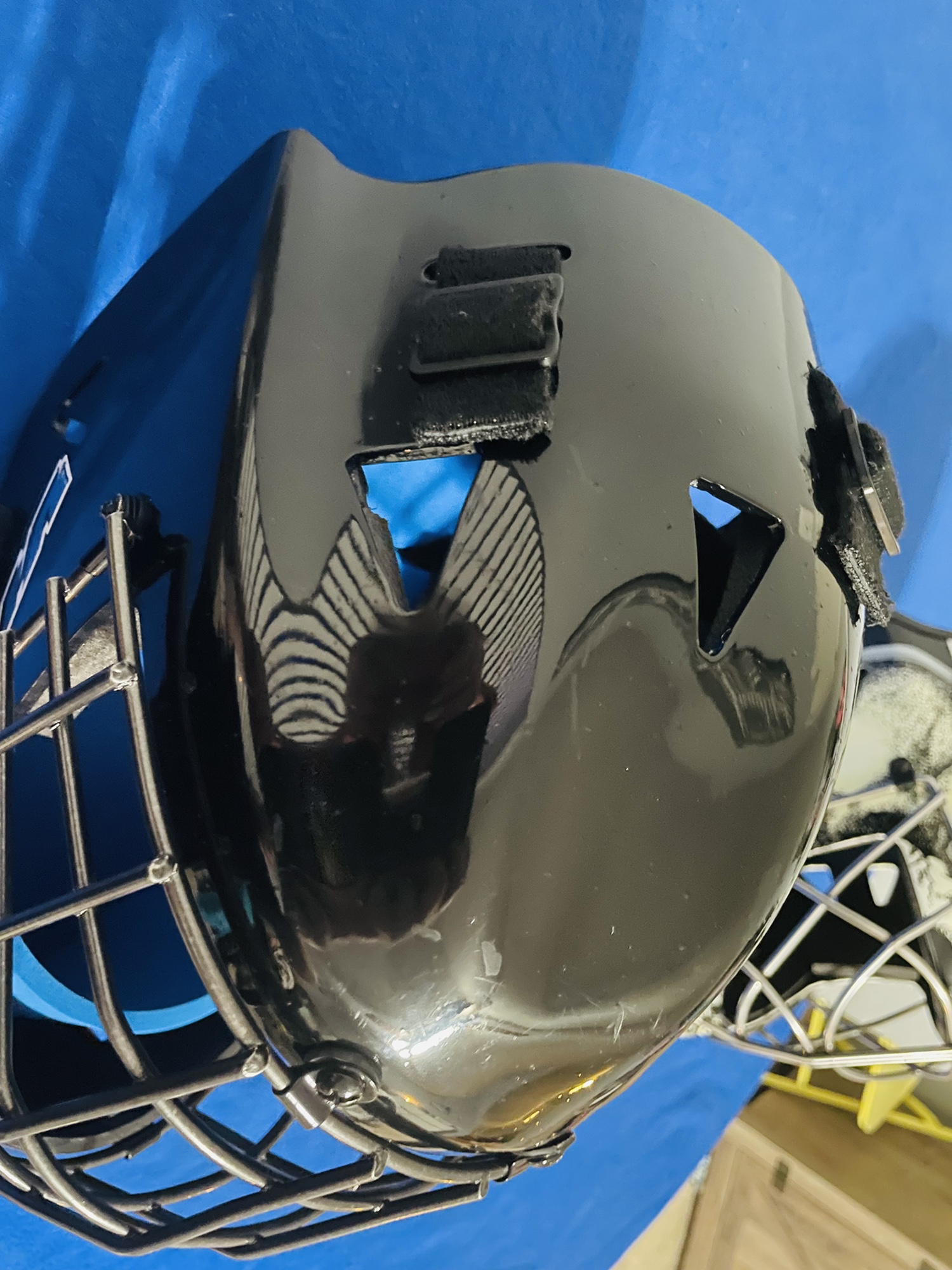 Vaughn Vision Goalie Mask New Padding Cage Hardware | SidelineSwap