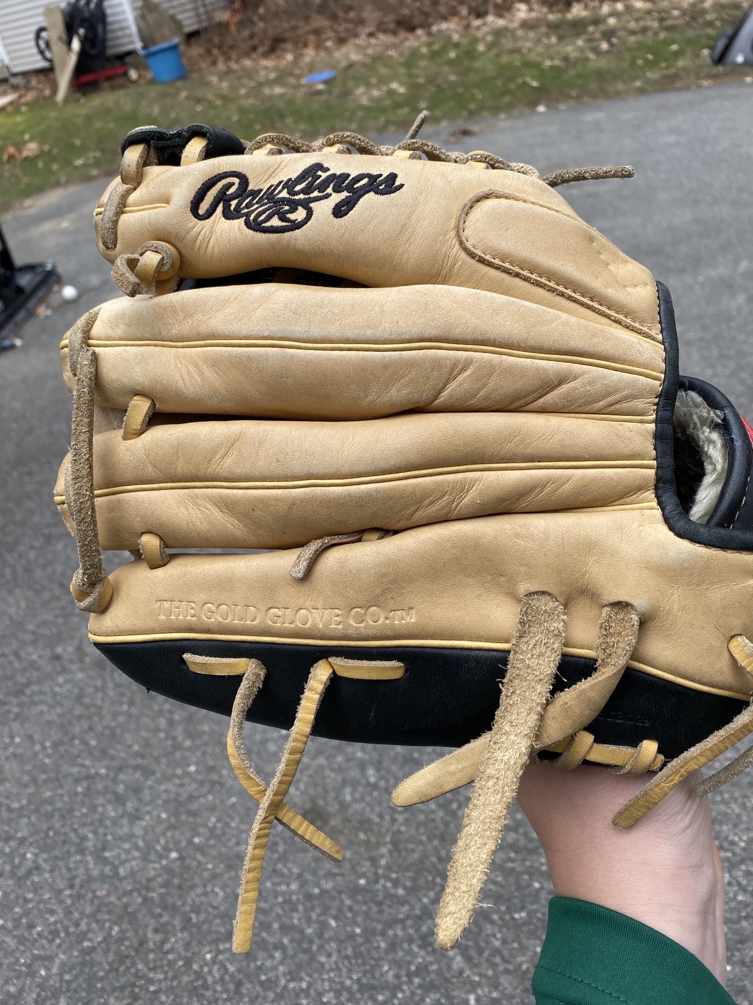 Rawlings baseball glove | SidelineSwap