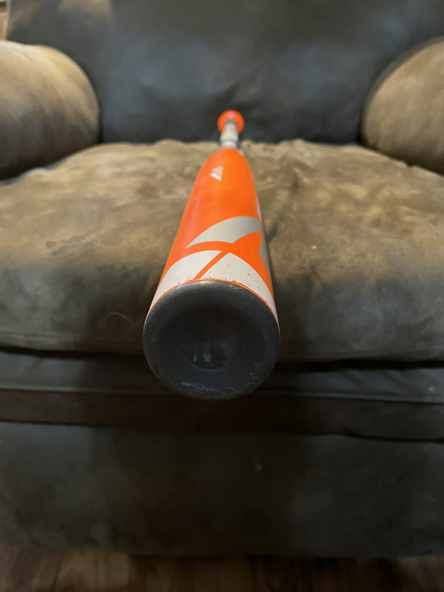 Easton Mako Orange | SidelineSwap