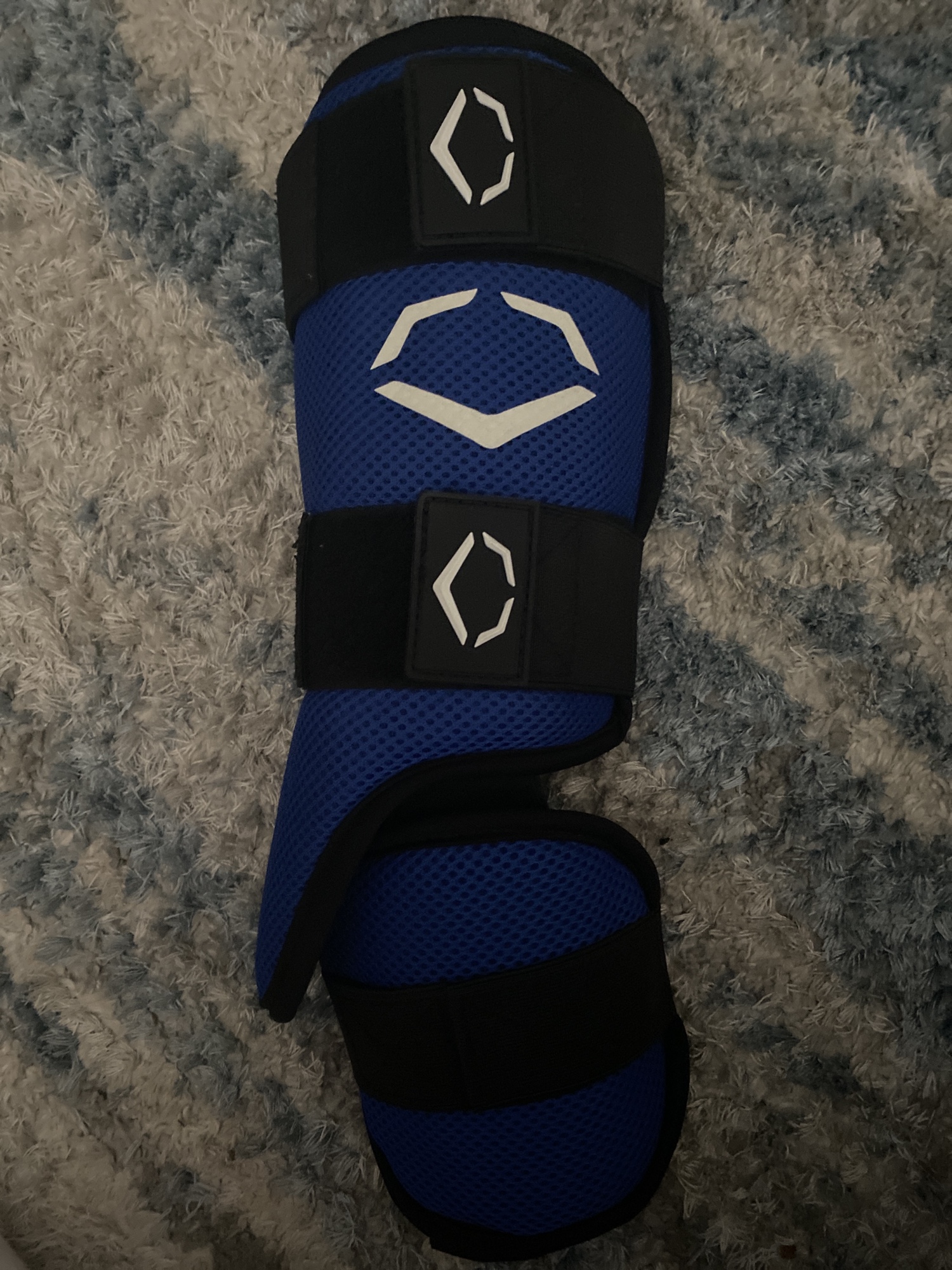 Slightly Used Senior EvoShield Shin Guard | SidelineSwap