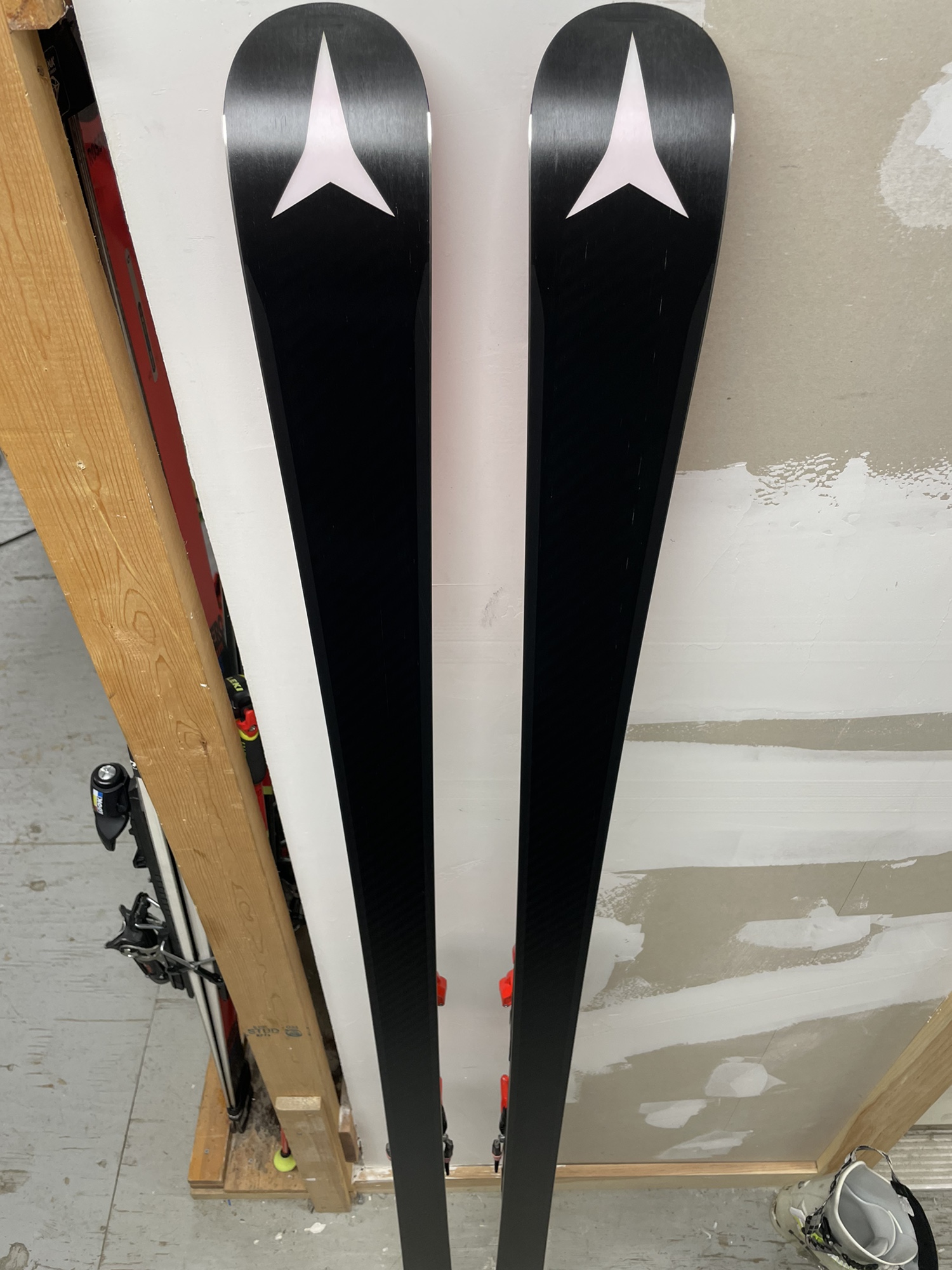 Men's 2021 Atomic WC GS Skis w/ Bindings | SidelineSwap