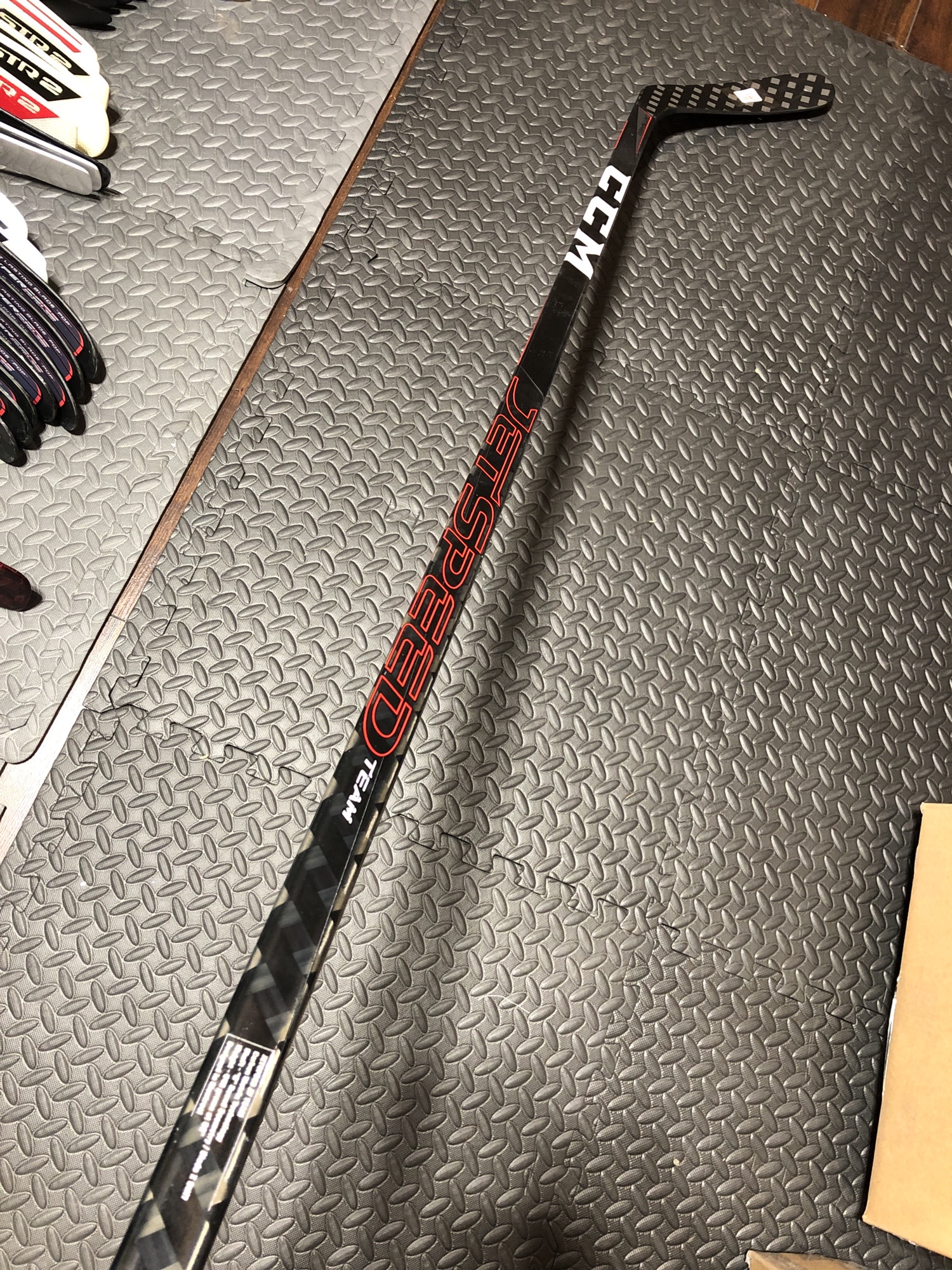 New RH Ccm Jetspeed FT3 Team P29 70 Flex | SidelineSwap