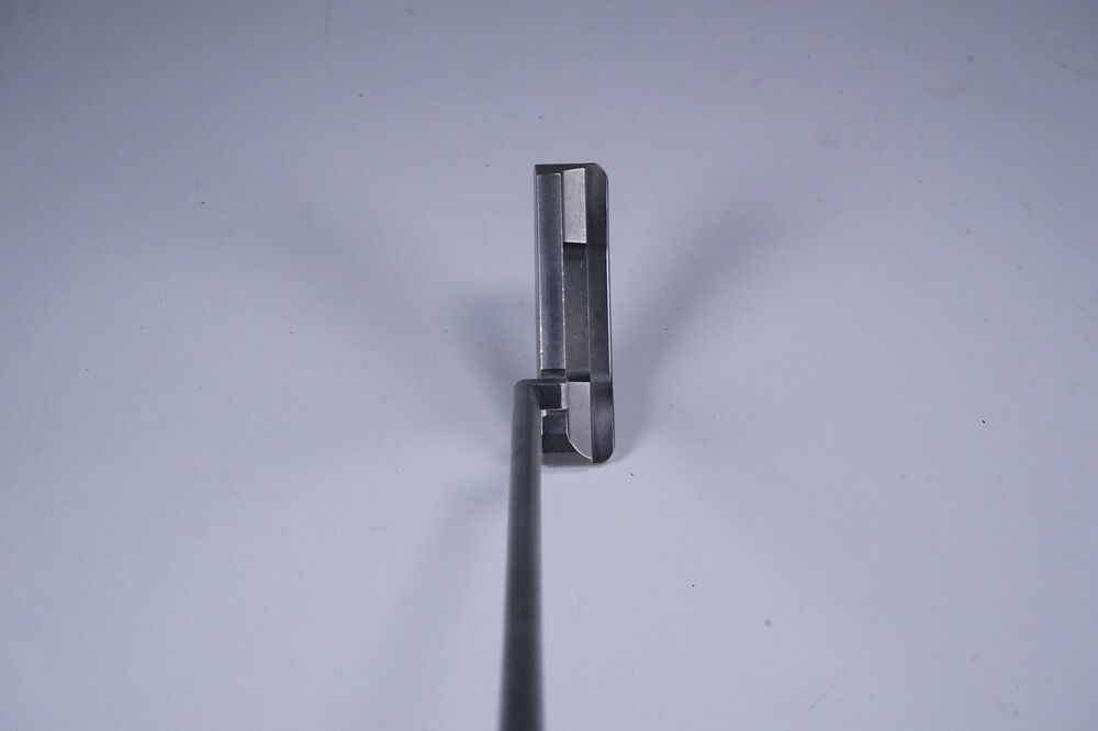 NIKE UNITIZED LEO ONE-PIECE ALL ORIGINAL 34” BLADE PUTTER ALL ORIGINAL ...