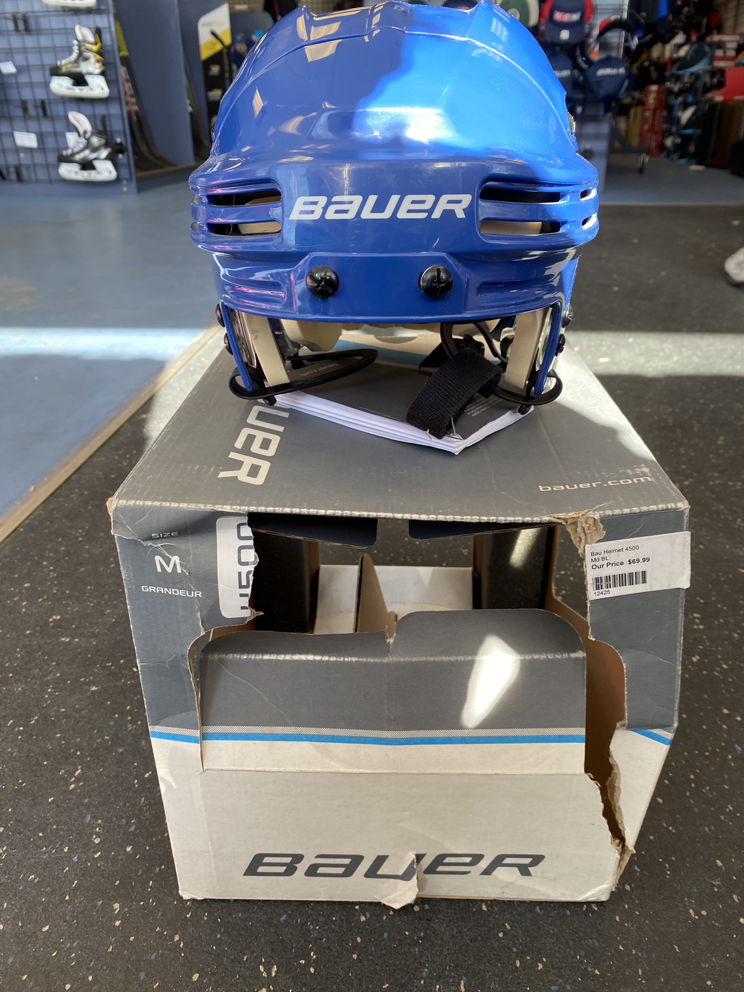 Brand New Medium Bauer 4500 Blue Helmet | SidelineSwap