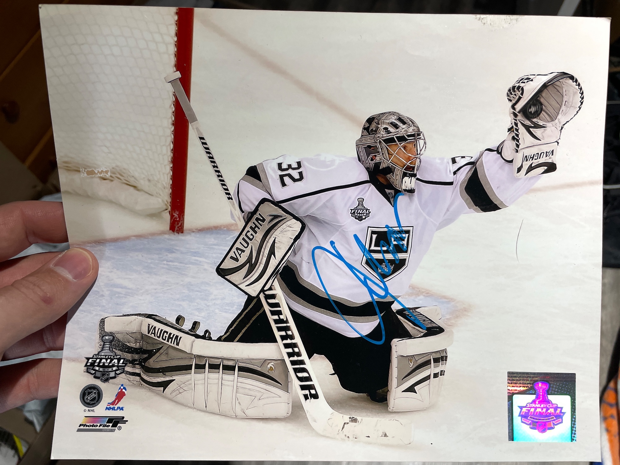 Jonathan Quick signed Photo | SidelineSwap