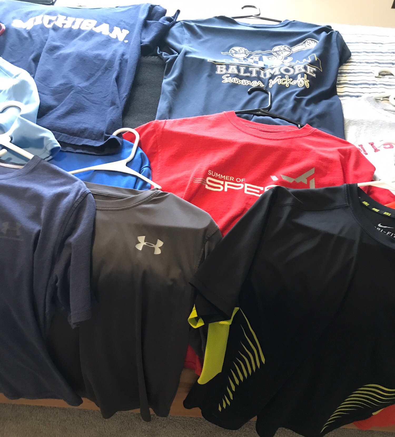 Random Shirt Bundle | SidelineSwap